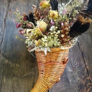 CORNUCOPIA Hanging Thanksgiving WREATH ALTERNATIVE or Table Decoration ...