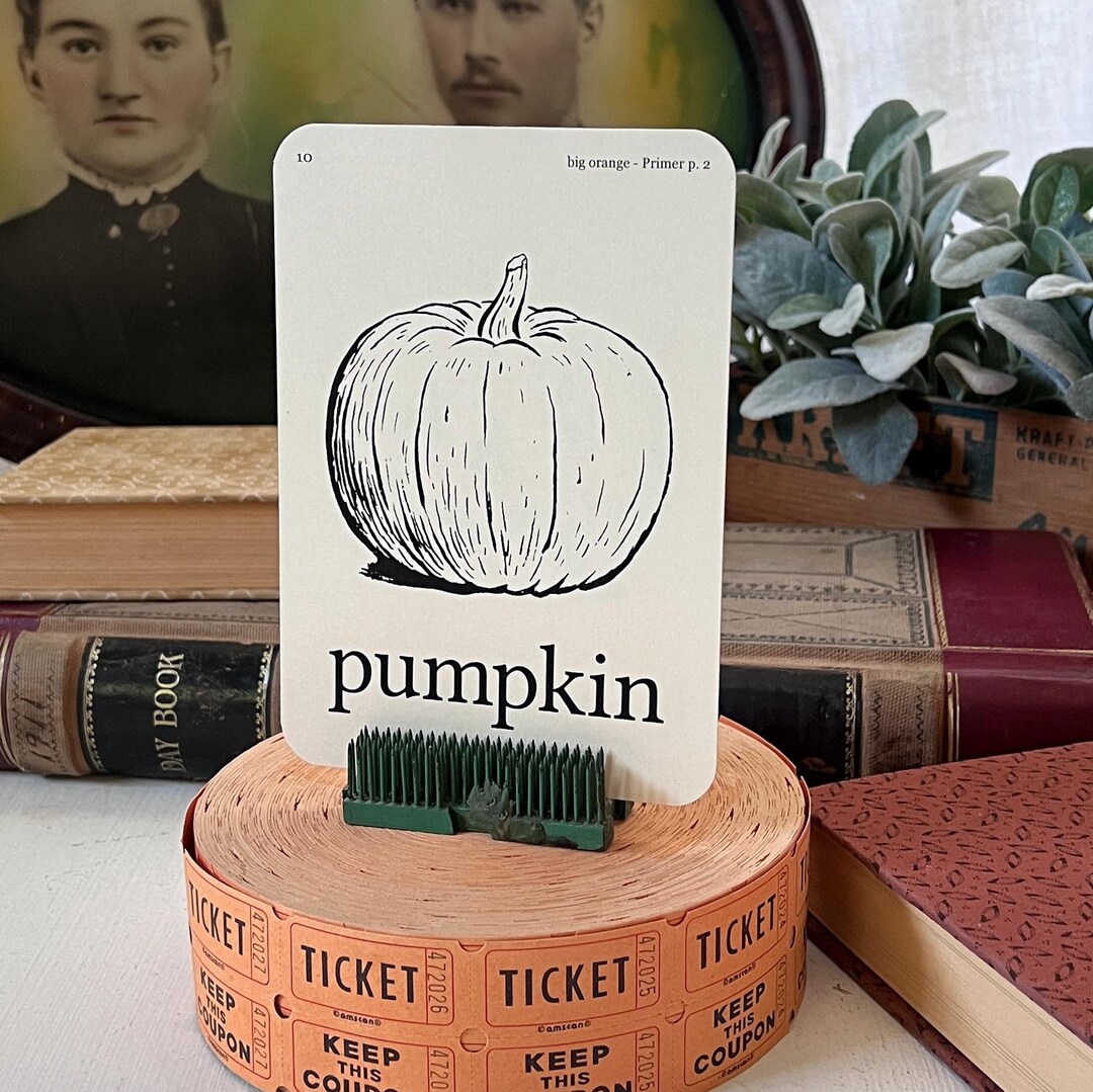 DOUBLE SIDED Illustrated Flash Card Fall & Halloween Vintage Inspired ...