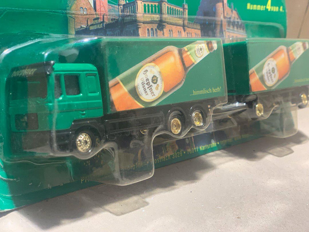 BEER TRUCK Model of Collectible Beer Truck Toy Car Truck Car for ...