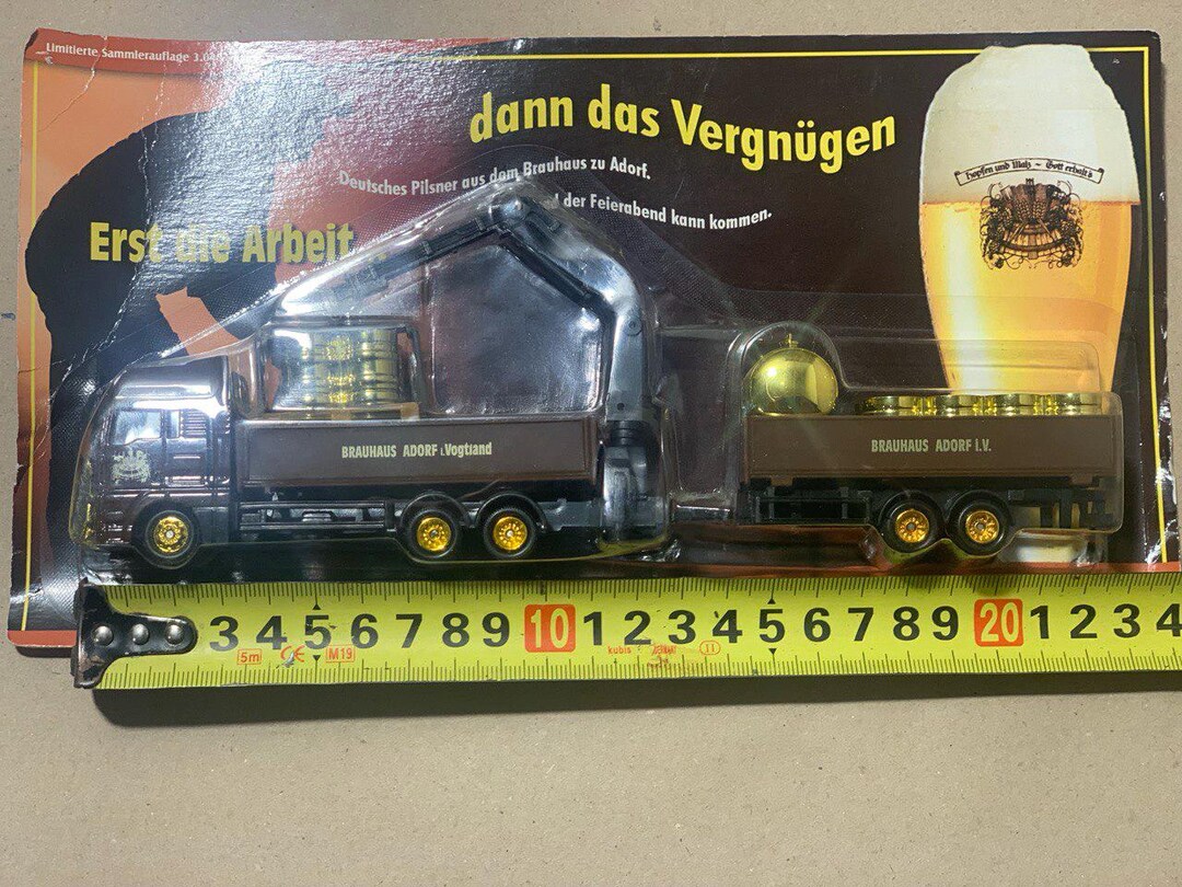 BEER TRUCK Model of Collectible Beer Truck Toy Car Truck Car for ...