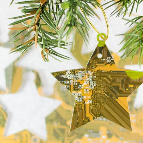 Circuit Board Wreath Ornament Geeky Christmas Ornament - Etsy