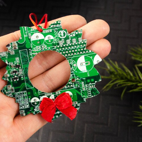 Wreath Circuit Board Ornament Interactive - Etsy