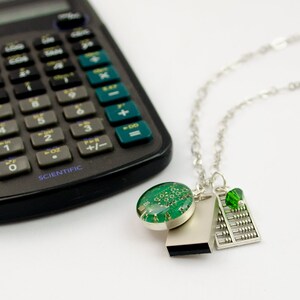 USB Flash Drive Circuit Board Cluster Necklace, Data Storage Necklace ...