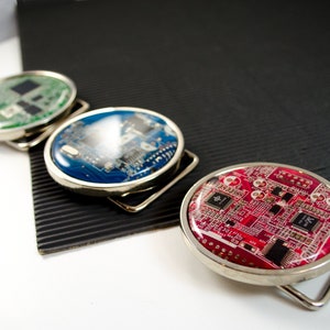 Circuit Board Belt Buckle Round, CHOOSE COLOR, Computer Engineer Gift ...