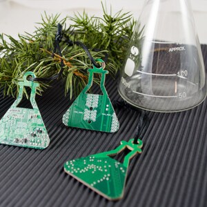 Circuit Board Erlenmeyer Flask Ornament, Geeky Christmas Ornaments ...