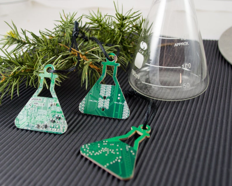 Circuit Board Erlenmeyer Flask Ornament, Geeky Christmas Ornaments ...