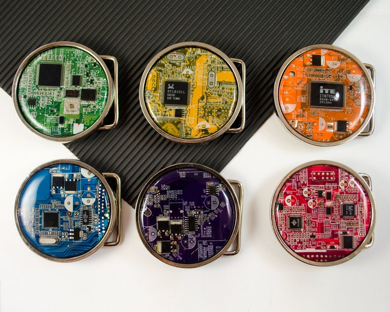 Circuit Board Belt Buckle Round CHOOSE COLOR Computer - Etsy