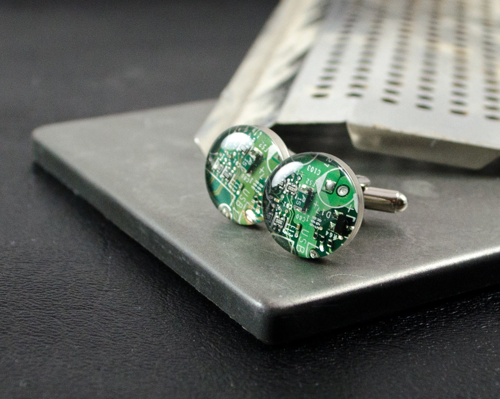 Recycled Computer Circuit Board Cufflinks CHOOSE COLOR Geeky - Etsy