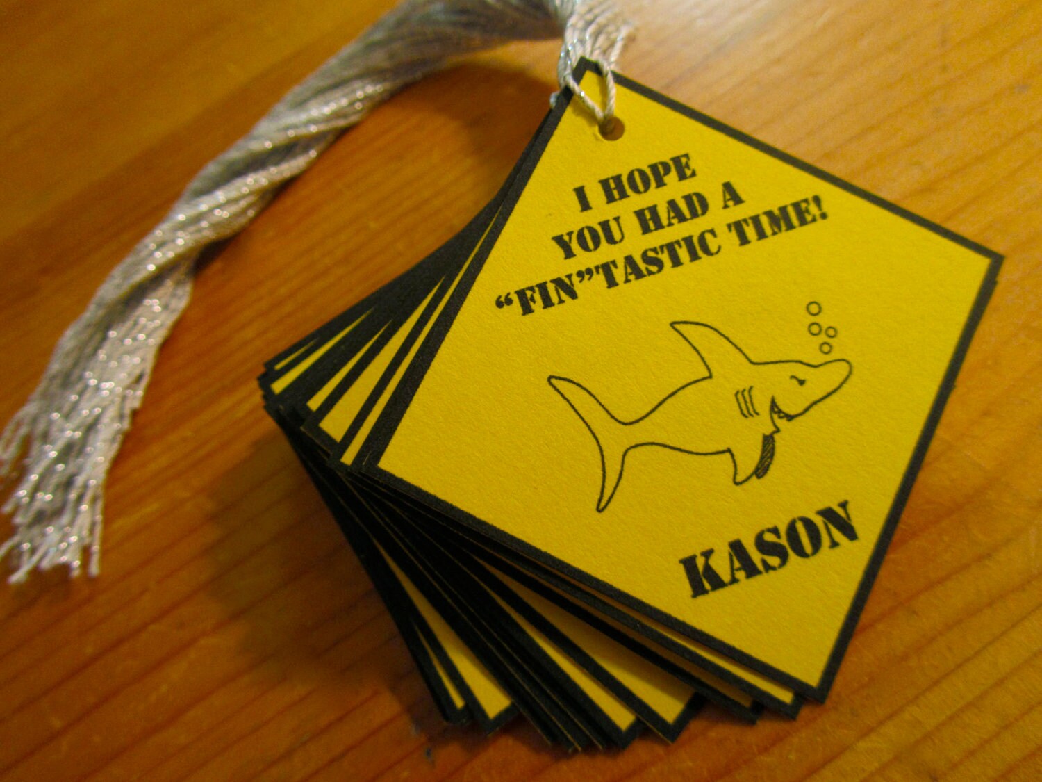 PDF: "thanks Chums!" Shark Party Favor Tags 2" X 2" - Great White "i ...