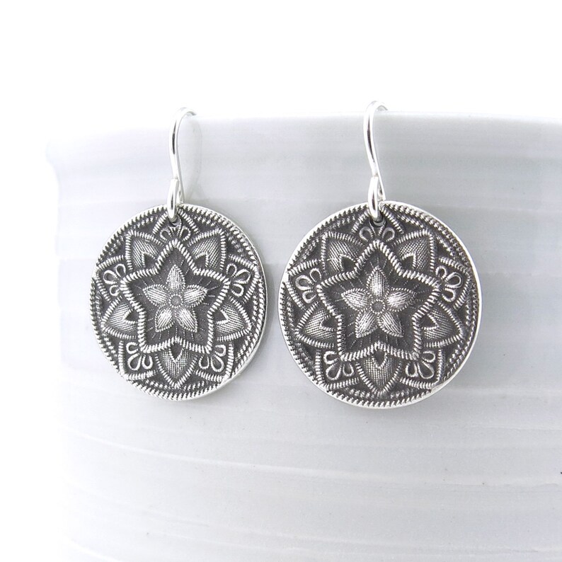 Silver Flower Earrings Rustic Jewelry Sterling Silver Earrings - Etsy