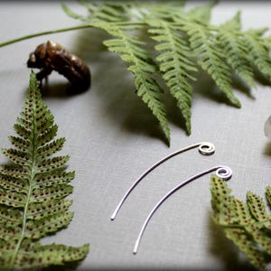 Fiddlehead // Sterling Silver Forest Fern Earrings - Etsy