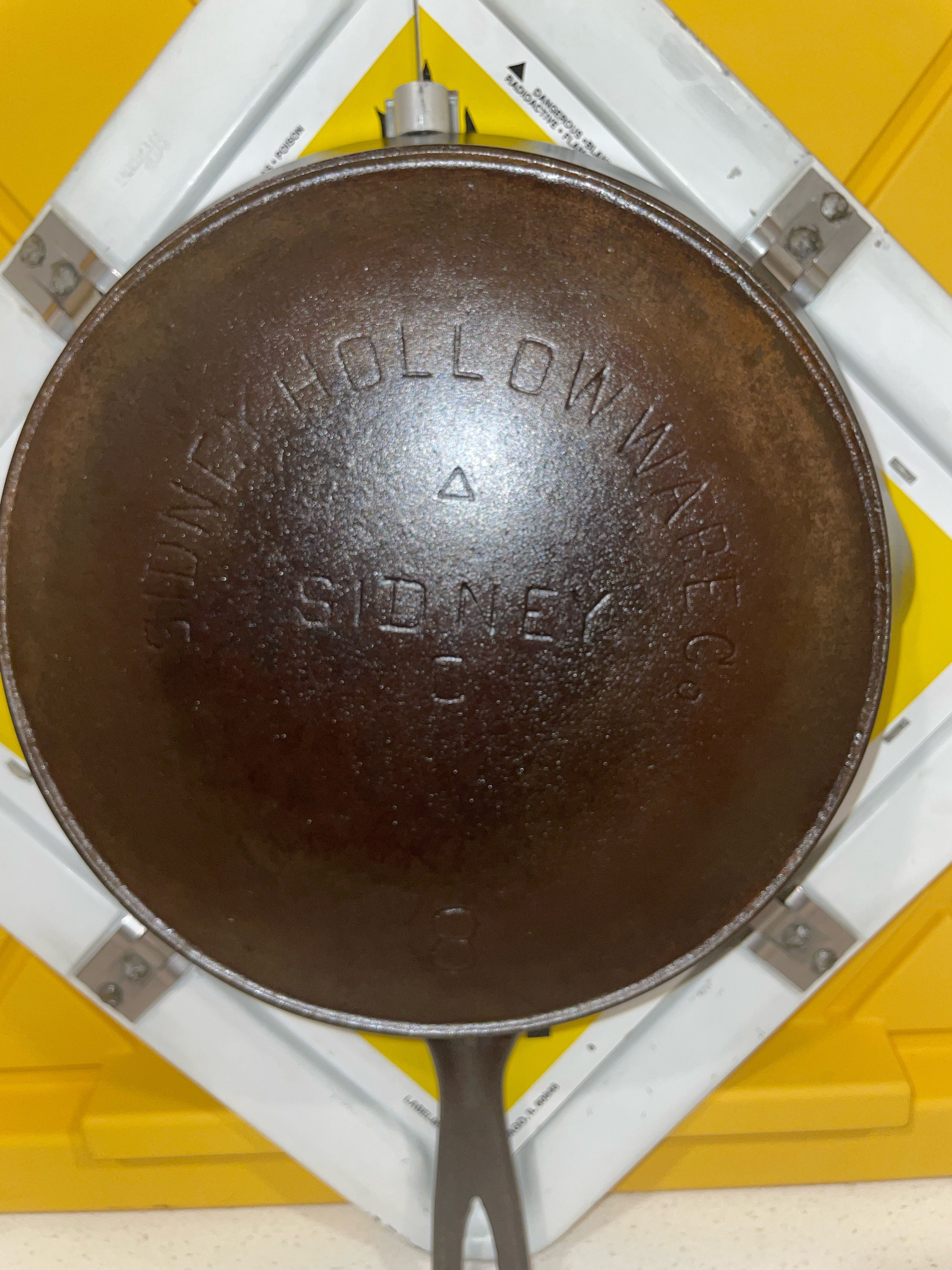 Vintage Pre Wagner Extremely Rare SIDNEY HOLLOWWARE Cast Iron SKILLET ...