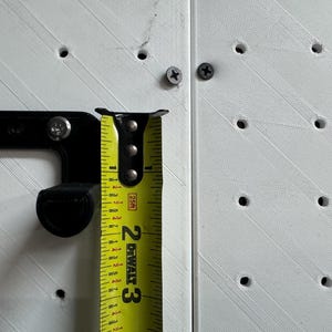 Wall-mounted Bracket for Cordless Power Tools: Organize Your Dewalt ...