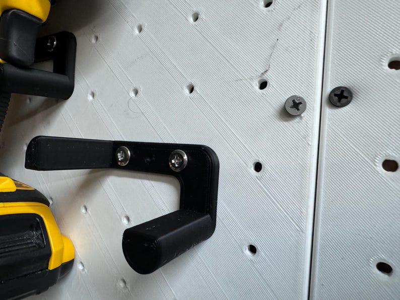 Wall-mounted Bracket for Cordless Power Tools: Organize Your Dewalt ...