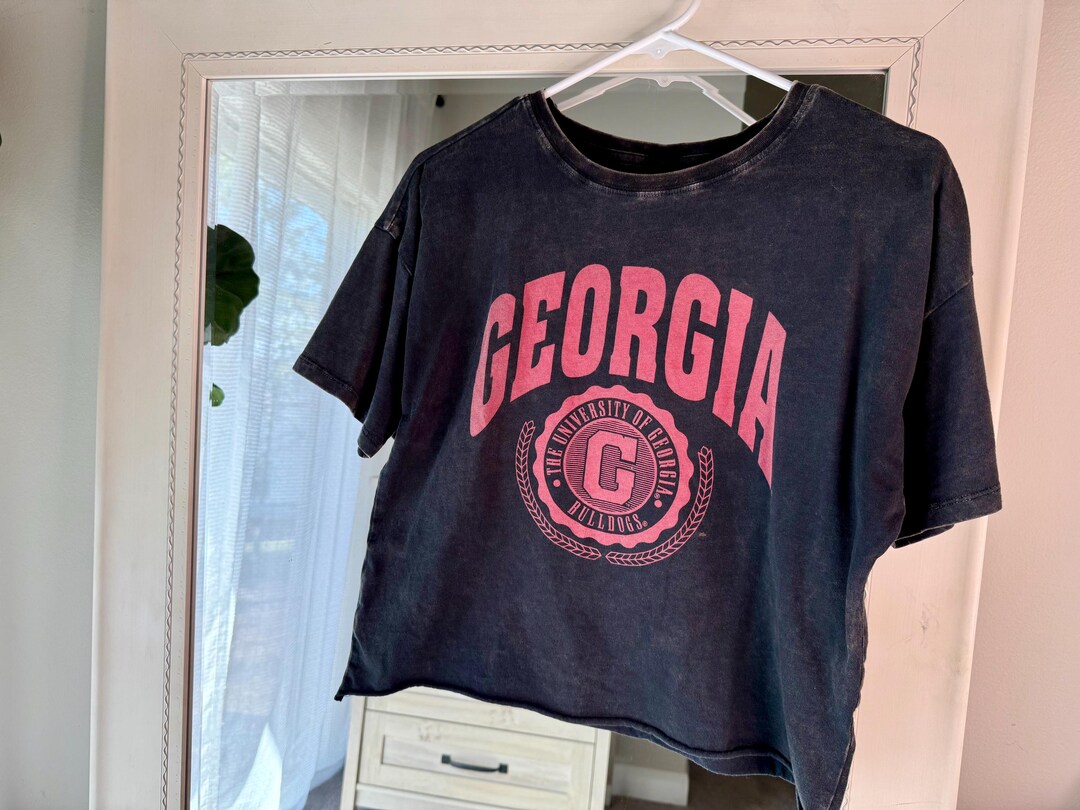 UGA Georgia Bulldogs Vintage Logo, Cropped Tshirt, Small - Etsy
