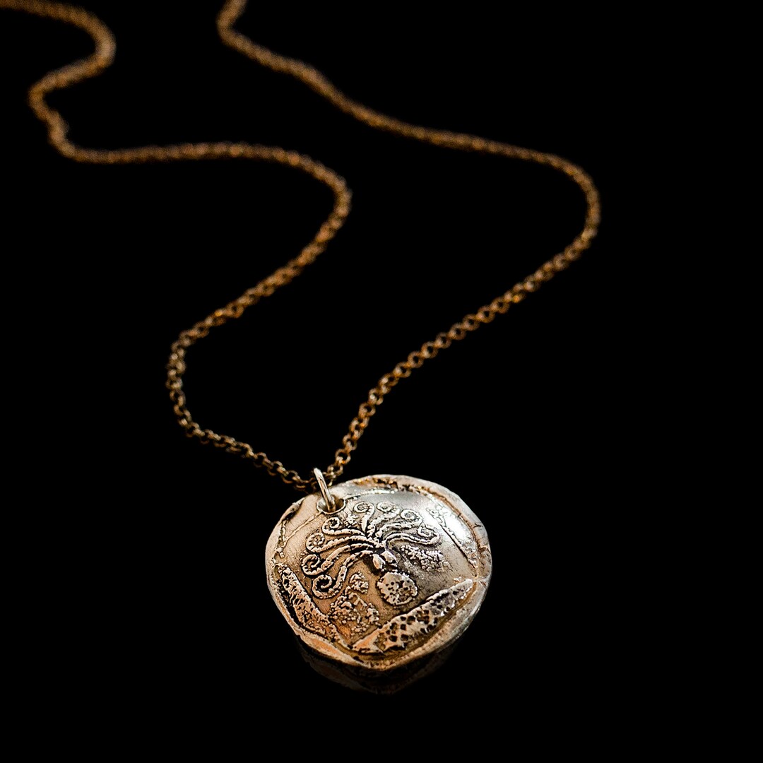 OCTOPUS NECKLACE, Gold Medallion Necklace, Octopus Jewelry, Gold ...