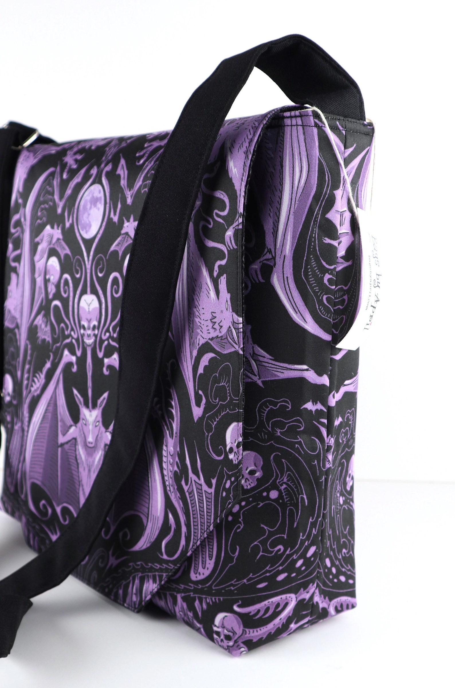 Vampire Bat Messenger Bag Spooky Halloween Crossbody Style - Etsy