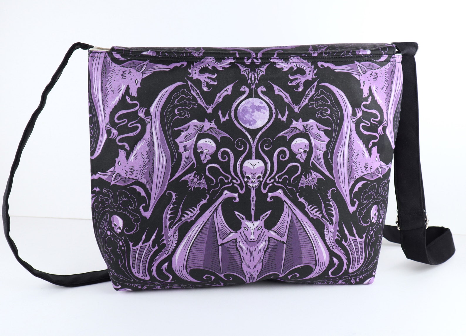 Vampire Bat Messenger Bag Spooky Halloween Crossbody Style - Etsy