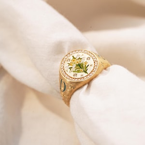 Custom Birth Flower Ring, Floral Enamel Ring, Natural Pearl Ring ...