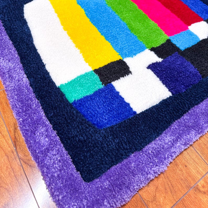 Old School CRTV W/ Bunny Ear Antenna No Signal Screen Floor Rug 100% ...