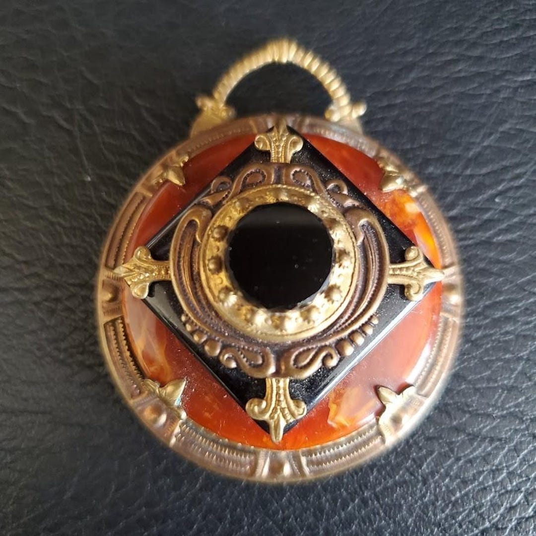 Large Vintage Patrice Round Pendant Bronze Tone With Amber & Jet ...