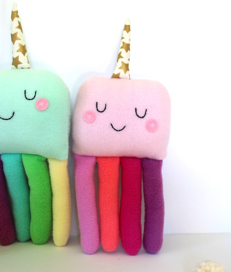 Octocorn peluche pulpo bebé juguete unicornio Softie pulpo | Etsy