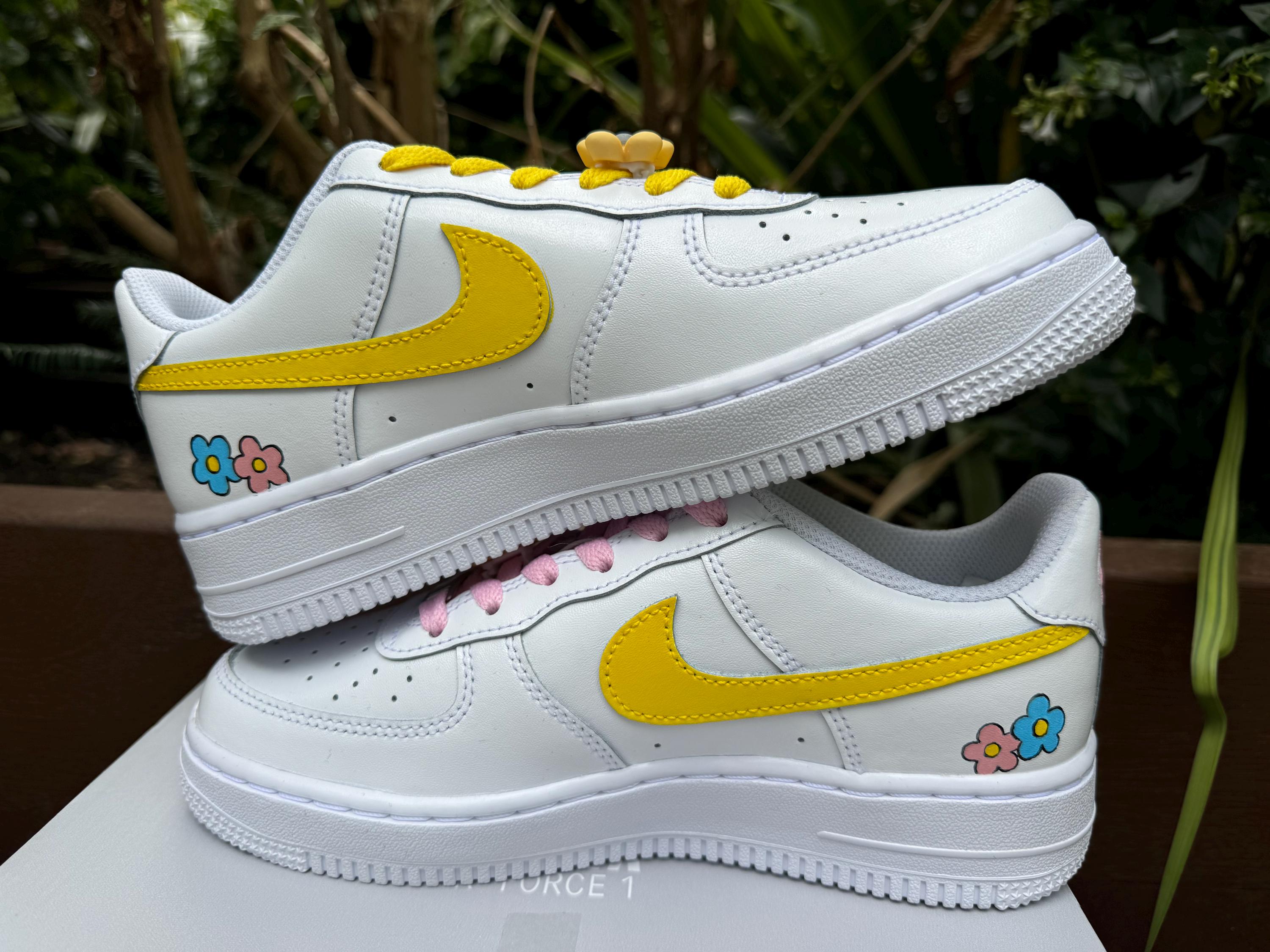 Hand Painted Air Force 1 Sneakers: Tweety Bird Cartoon Shoes AF1 White ...