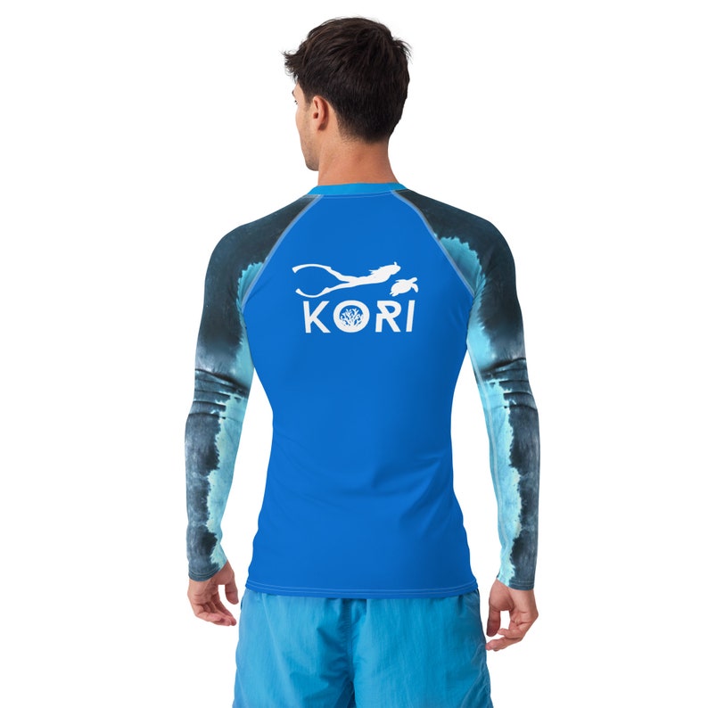 Great White Shark Mens Rash Guard, UPF Long-sleeve Shirt, Ocean ...