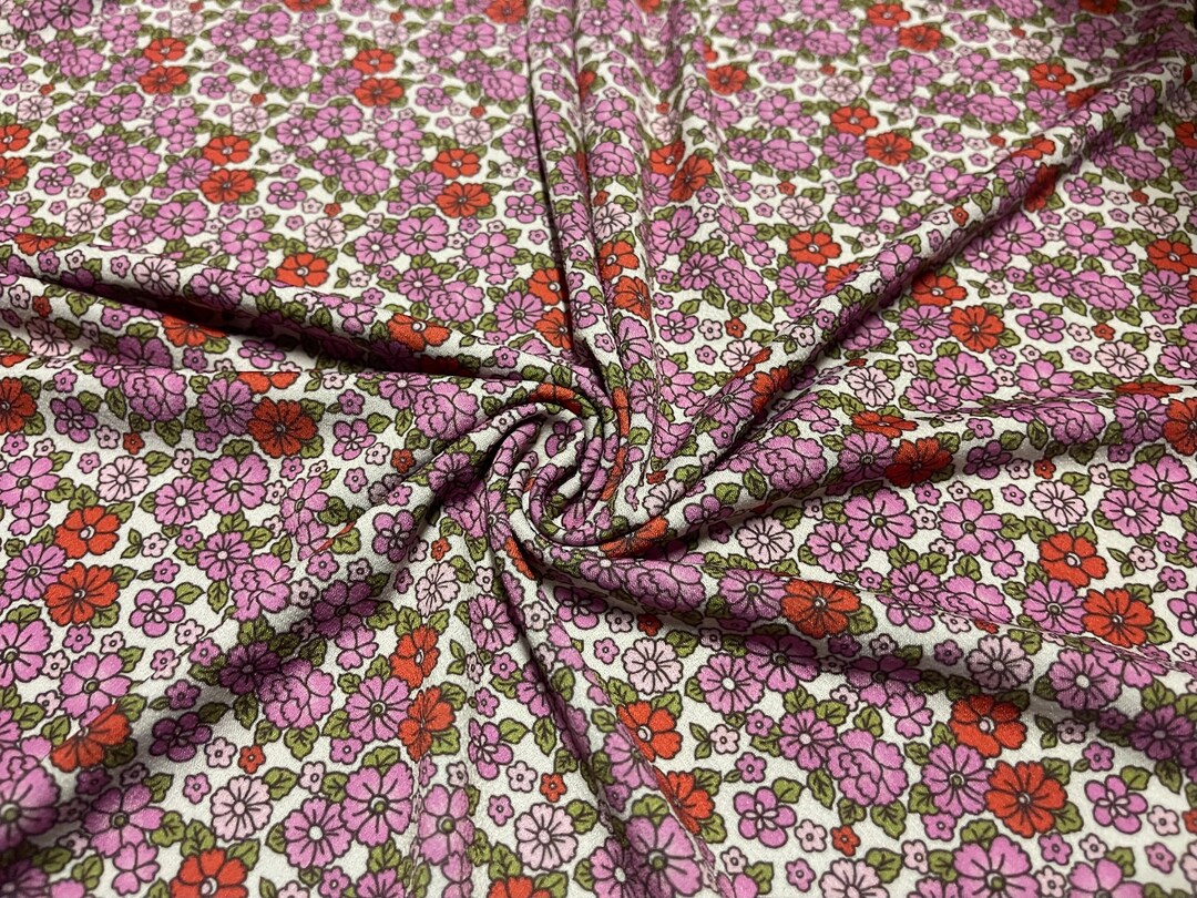Stretch Crepe Knit Fabric Floral Pattern 2-1/4 Yards - Etsy