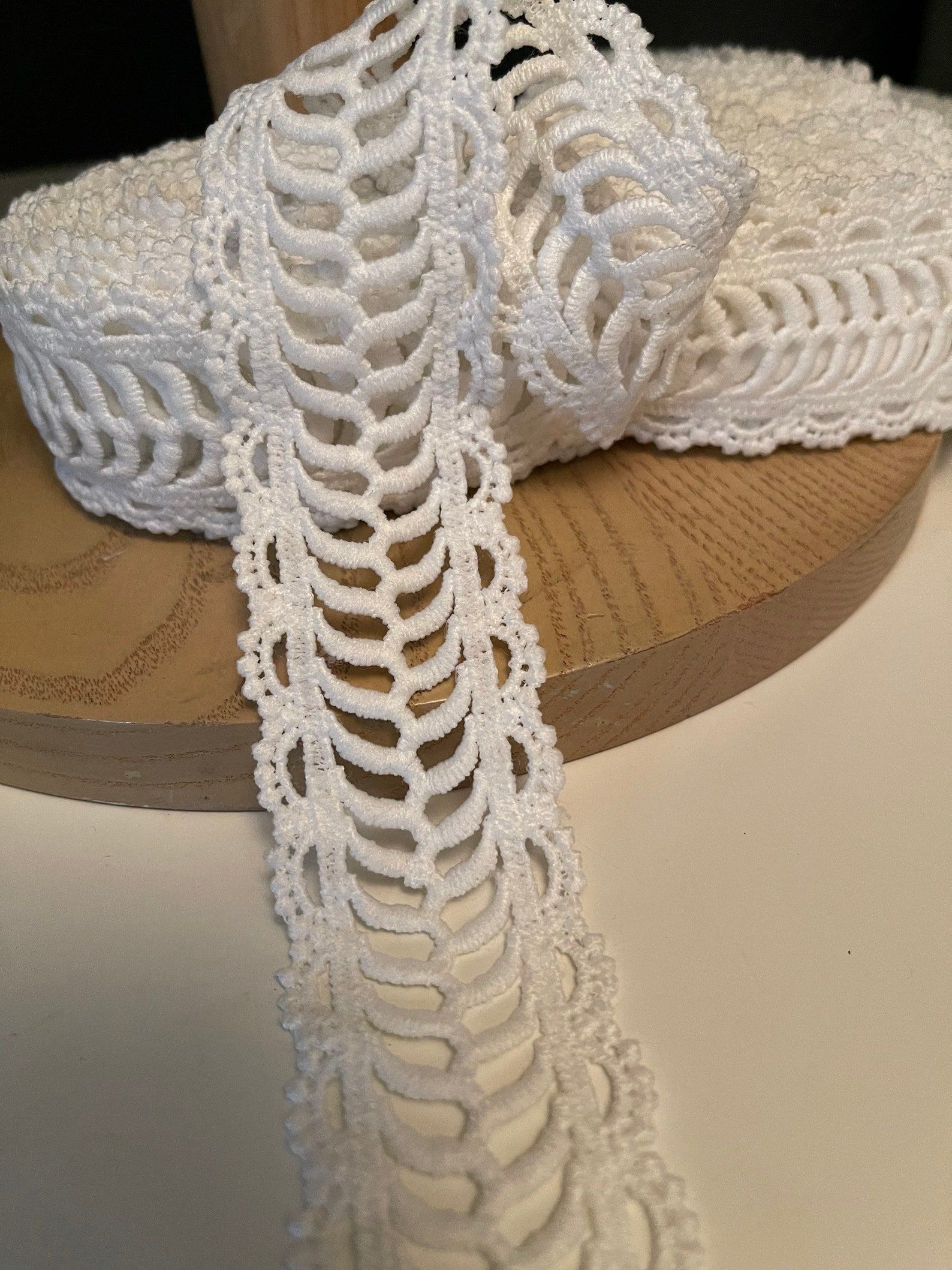 Floral Design Scalloped Lace Trim 2 Yards - Etsy