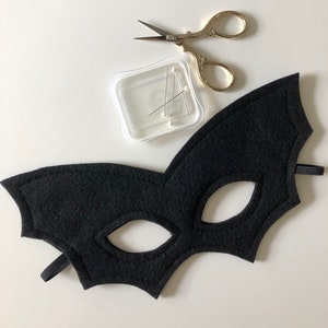 NEW Bat Mask PATTERN - Etsy