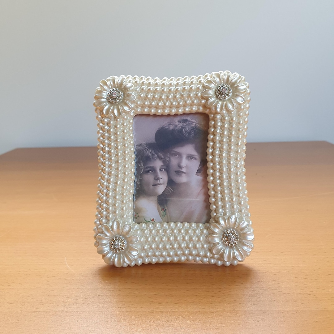 Vintage Fake Pearl and Rhinestone Flower 3D Frame - Etsy