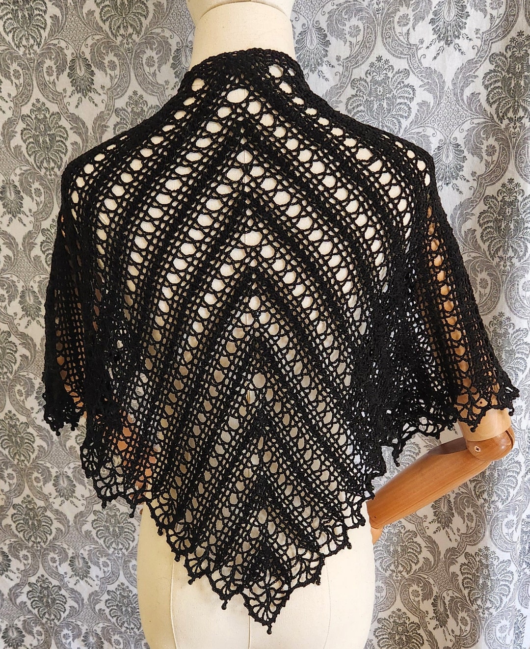 Gothic Wedding Shawl, Steampunk Capelet, Victorian Gothic Shawl ...