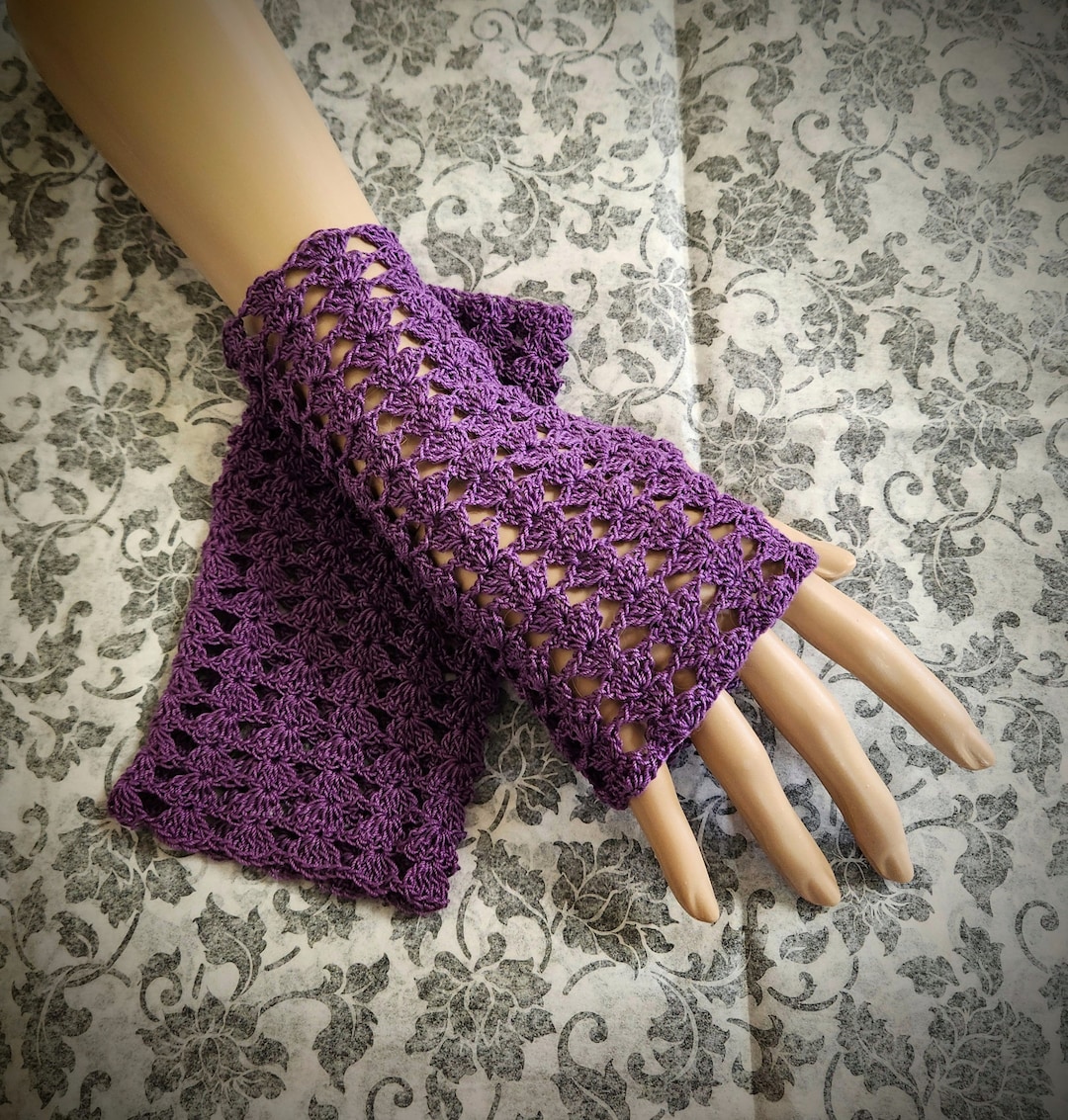 Victorian Fingerless Gloves, Steampunk Lace Fingerless Gloves, Goth ...