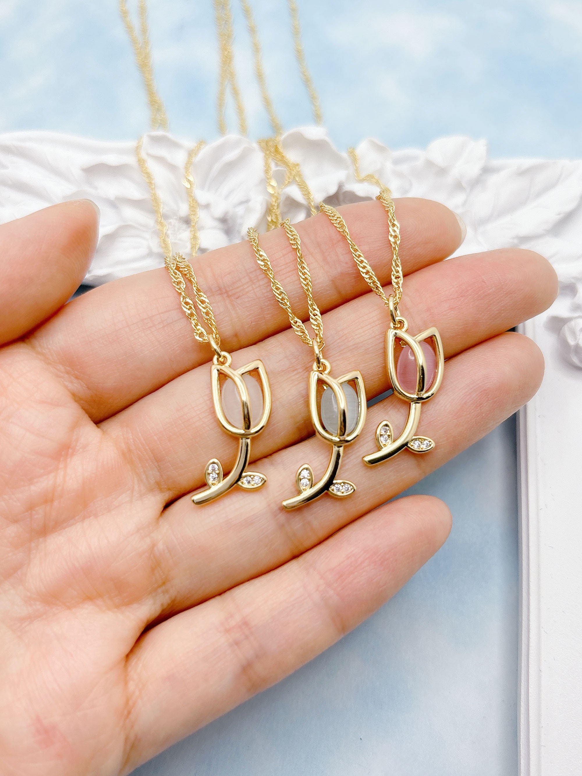 Tulip Charm Necklace. Tulip Flower Pendant Necklace. Floral Jewelry ...