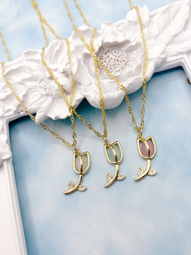 Tulip Charm Necklace. Tulip Flower Pendant Necklace. Floral Jewelry ...