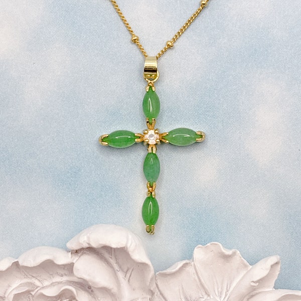 Gold Jade Necklace - Etsy