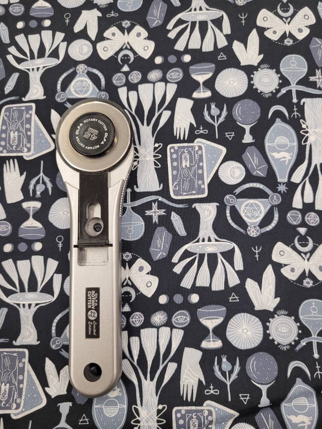 1 Yard Toil and Trouble Dear Stella- SRR1820 Mystical Spell Witchy ...