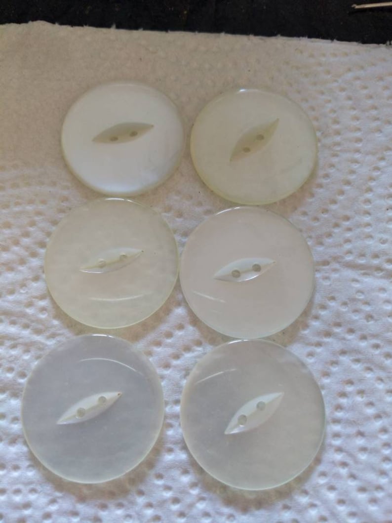 6 Large Buttons Vintage 2 Hole Fish Eye Buttons Sewing Crafting Coats ...