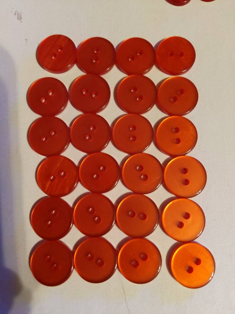 Red Buttons Vintage 2 Hole Buttons for Sewing Crafting Coats Sweaters ...