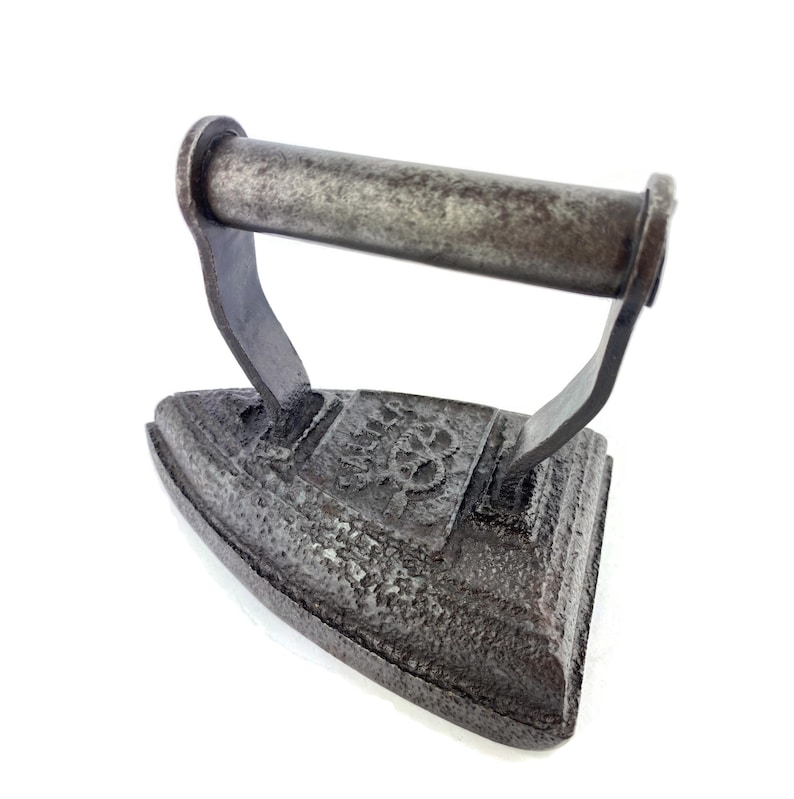 Antique Flat Iron England, 1800s British Sad Iron Salter, Cast Iron ...