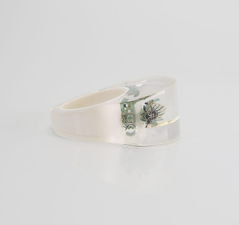 Gorgeous White Lucite Ring With Real Iridescent Insect - Etsy