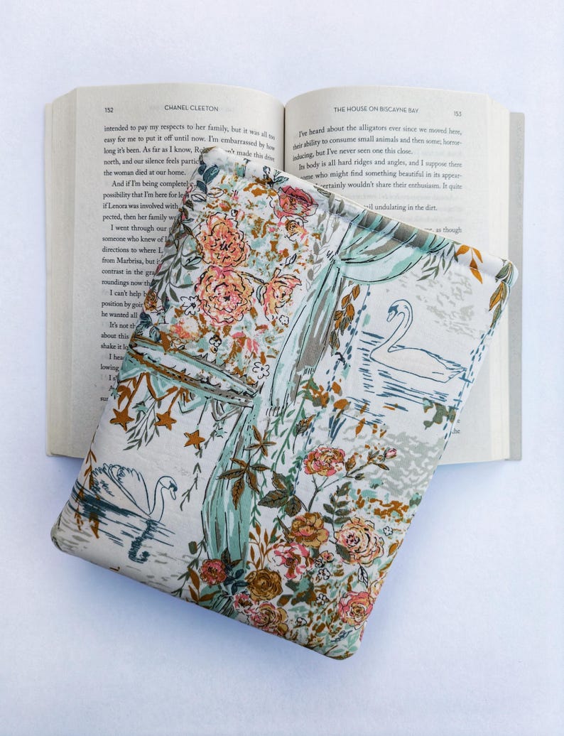 Swan Padded Book Sleeve Book Cover Book Protector Book Accessories ...