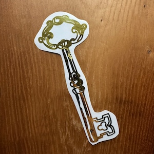 Skeleton Key Vinyl Sticker | CUSTOM Colors Available - Etsy