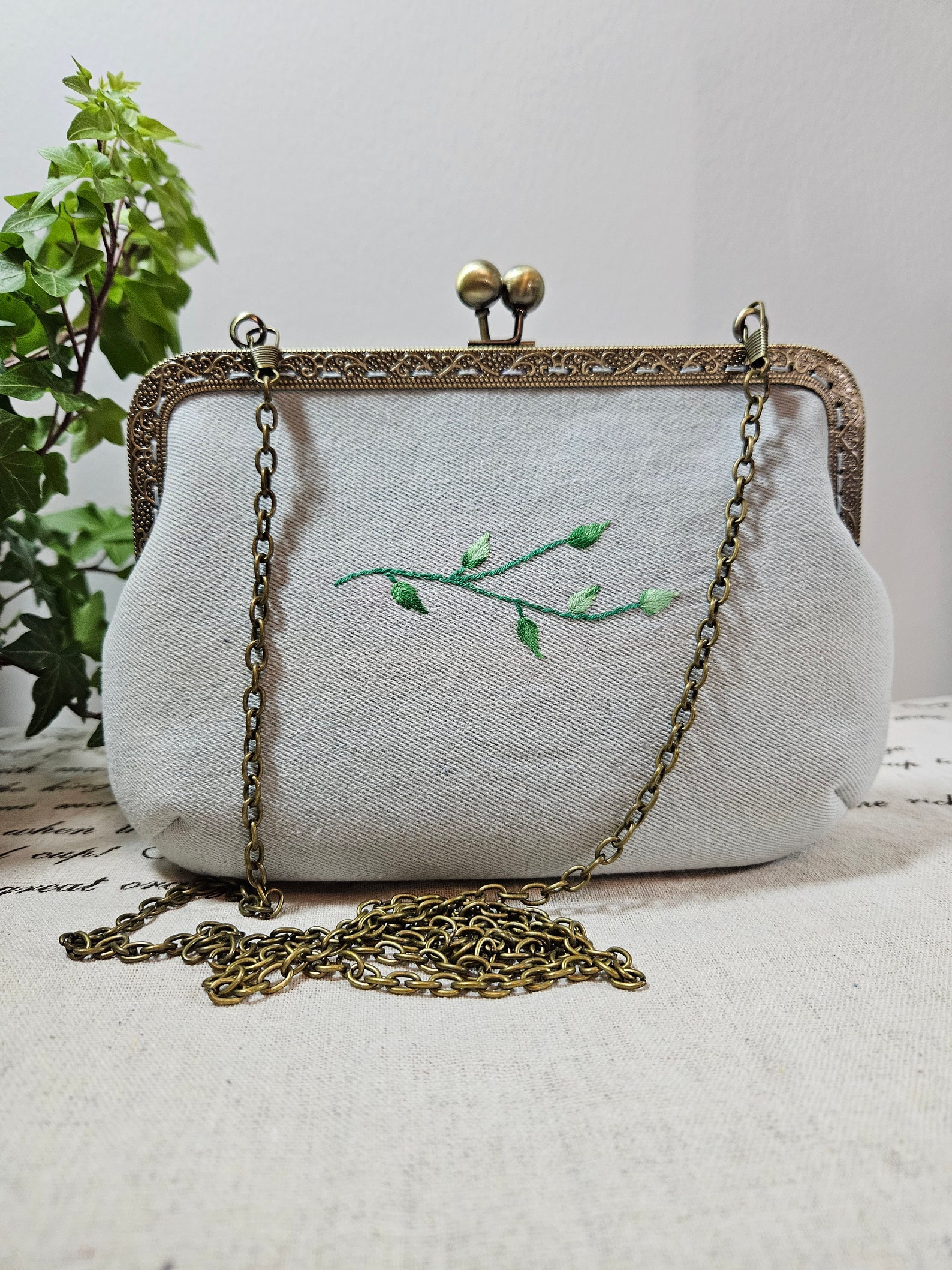 Hand Embroidered Bag, Kisslock Frame Purse, Handmade Shoulder Bag ...