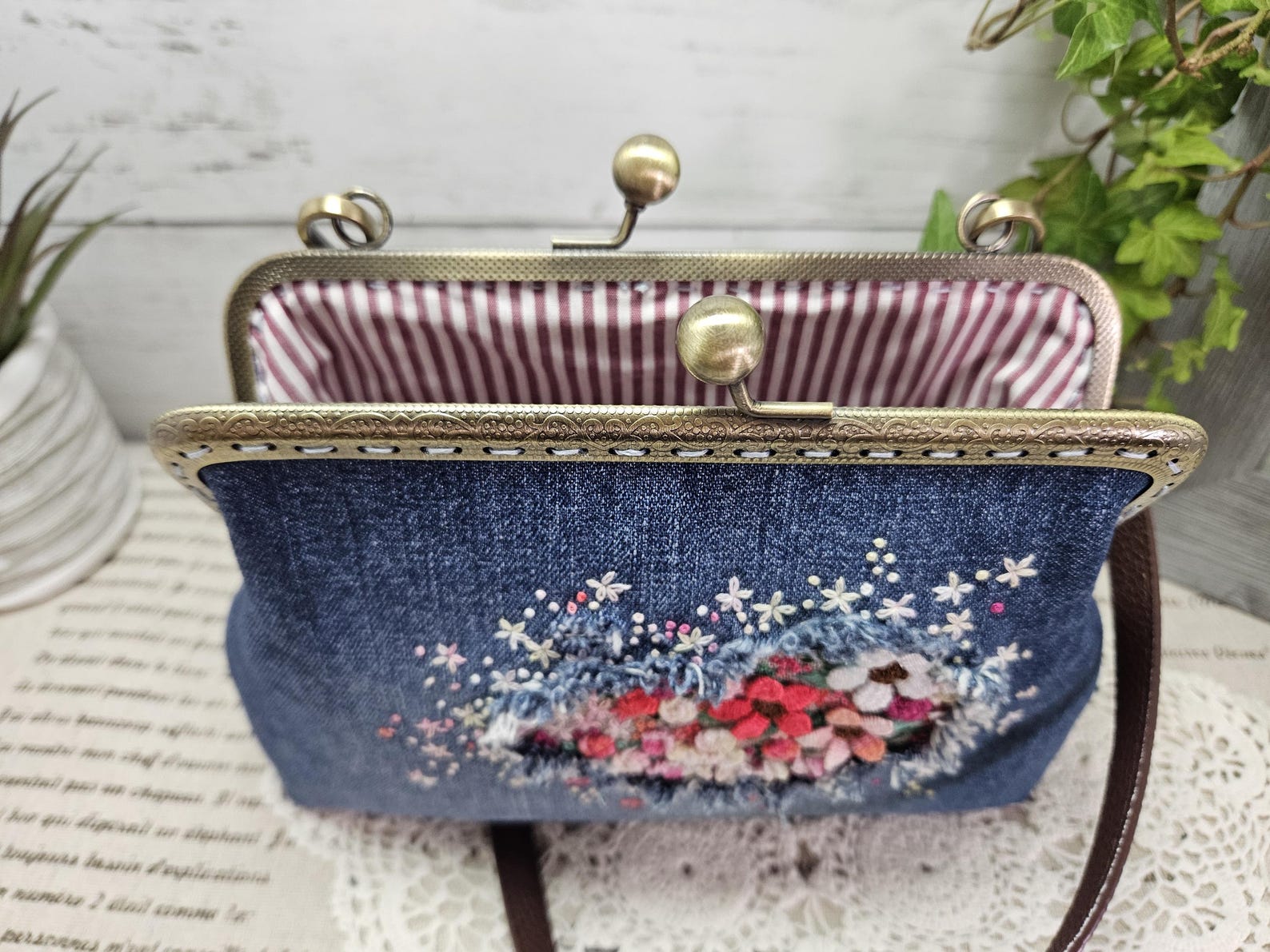 Handmade Fabric Bag,hand Embroidered Bag,hand Stitched, Flower ...