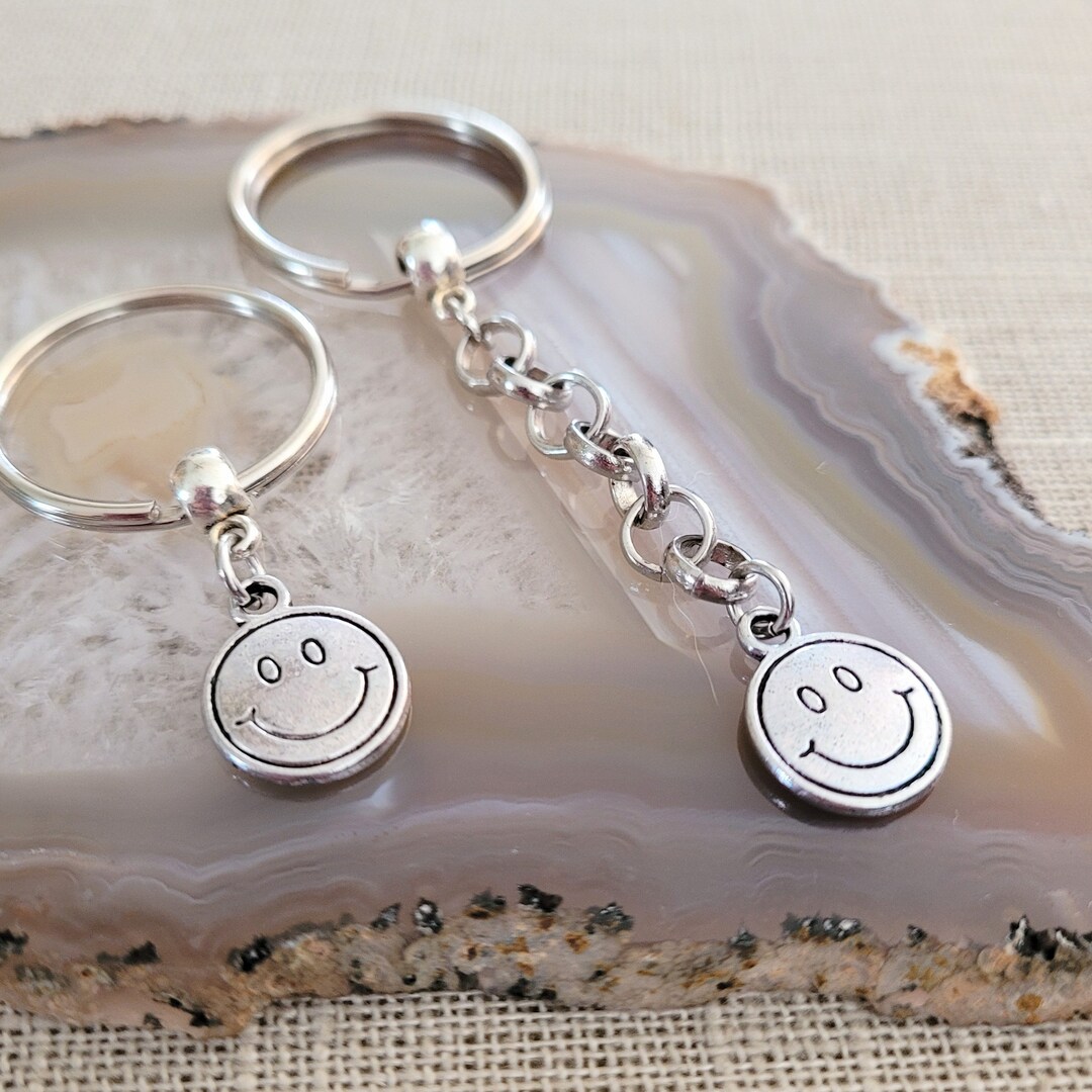 Smiley Face Keychain, 90s Key Ring, Backpack or Purse Charm, Zipper ...