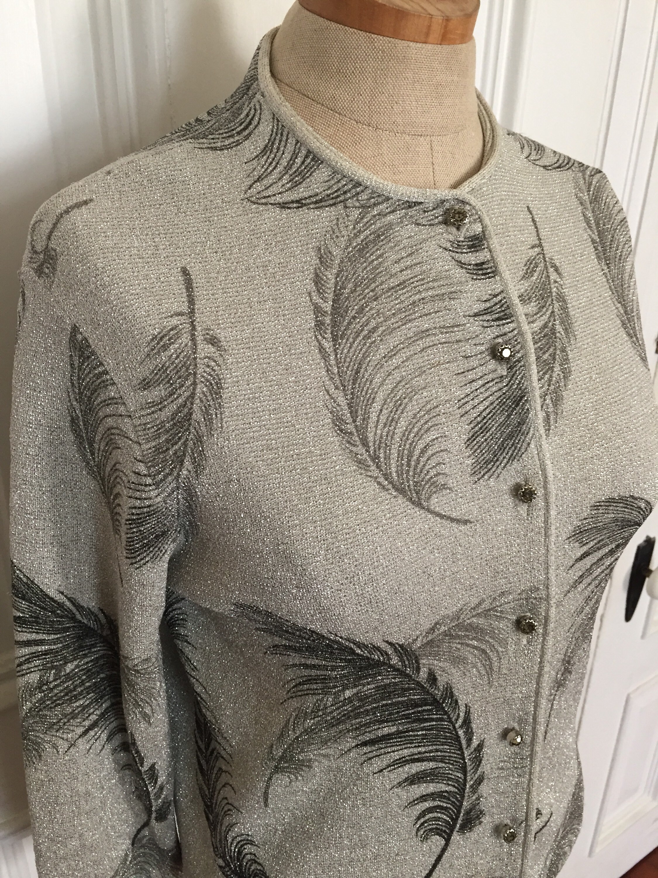 Vintage 1950s Helen Harper Silver Sparkle Feather Print - Etsy