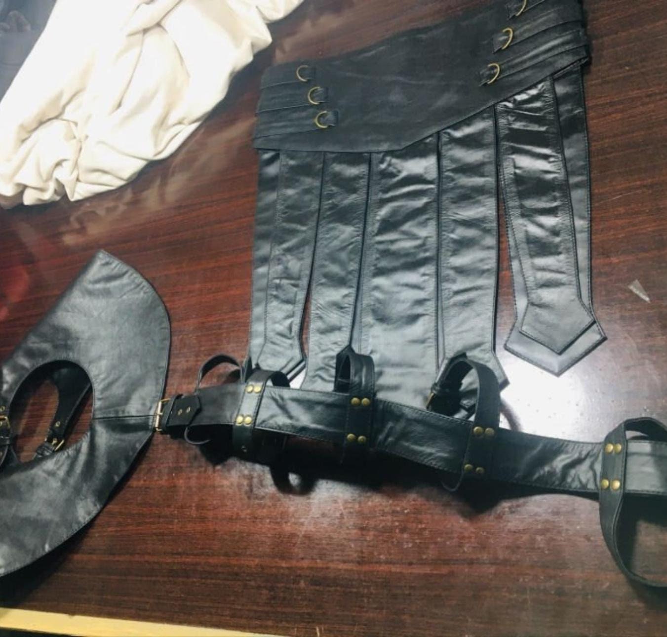 Leather Kilt Men Roman Gladiator Kilt Set Men LARP Heavy Duty Leather ...