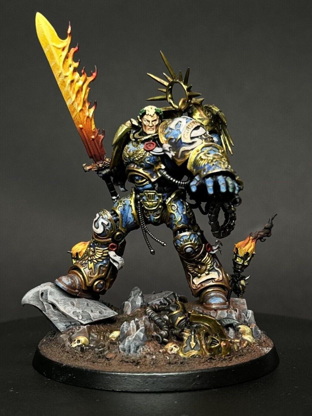 Warhammer 40kspace Marine Roboute Guilliman Commission Painted Box Set ...